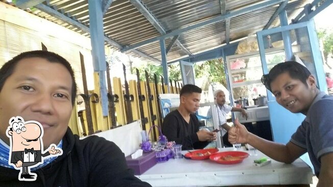 Menu at Sahabat Corner (Warung nasi kuning,lontong sayur,lontong pical ...