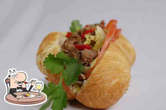 Destination Roll, 2 Bridge St in Sydney - Restaurant menu and reviews