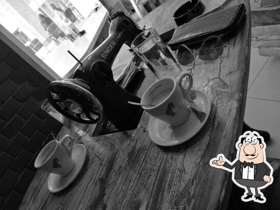 Caffe bar Retro, Split - Restaurant menu, prices and reviews