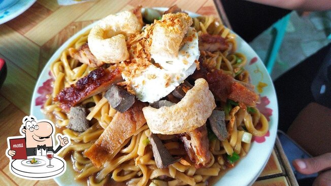 Menu at Raffy's Lomi House restaurant, Santo Tomas, 35G7+QCR