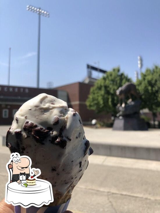 Ferdinand's Ice Cream Shoppe in Pullman - Restaurant menu and reviews