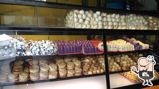 Maiqui's Bread. Cakes. Pastries (Molo Branch), Iloilo City, MGWV+FXX