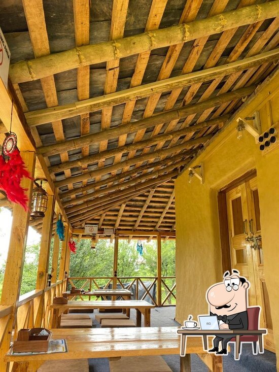 Old School Cafe, Suja - Restaurant menu, prices and reviews