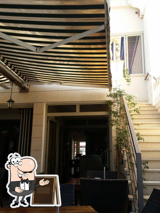 Renegades Sports BAR, Peyia - Restaurant menu, prices and reviews