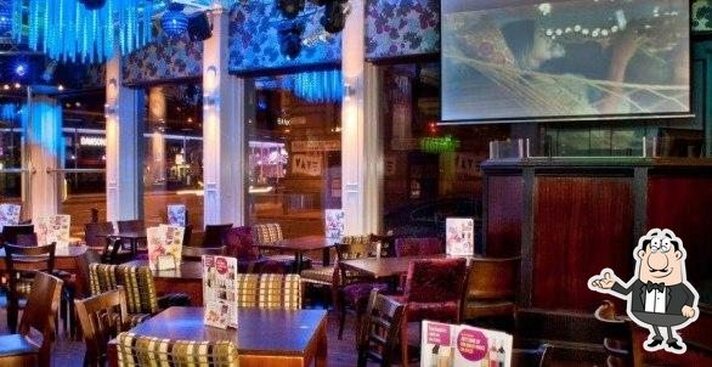 Menu at Yates pub & bar, Manchester, 49 Portland St
