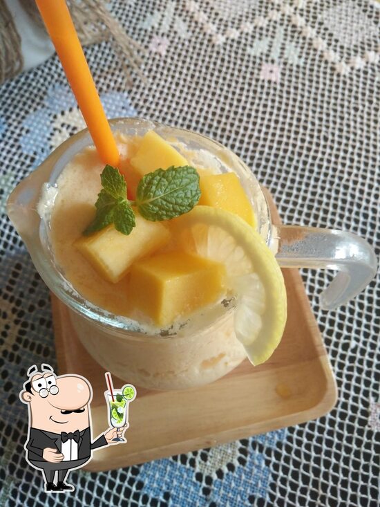 Signature Cafe, Bangkok - Restaurant menu, prices and reviews