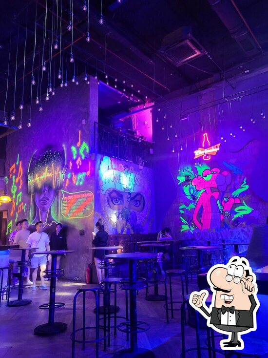 On The Radio Bar, Da Nang - Restaurant menu, prices and reviews