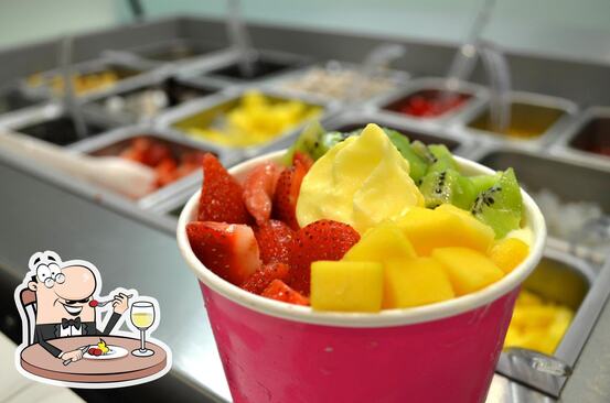 Menu at Berry Berry Frozen Yogurt, Charlottesville