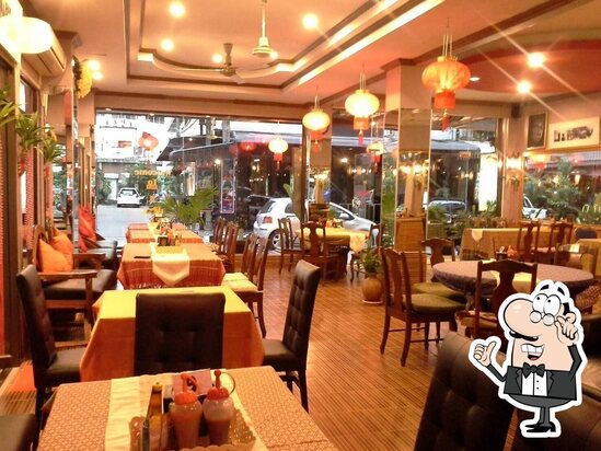 Vech Seafood Restaurants เวช ซีฟู้ด, Kathu - Menú del restaurante ...