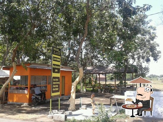 zaco corner cafe, Bangil, Jl. Yonkav No.44 - Restaurant reviews