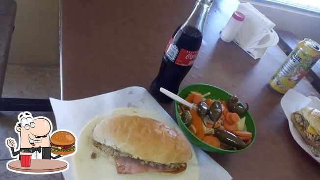 Menu at Tortas Picazo restaurant, San Luis Río Colorado
