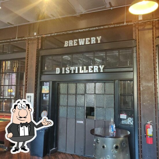 Northern Row Brewery, Distillery & Taproom, Cincinnati - Restaurant ...