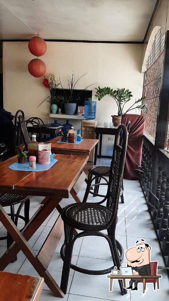 AMG Chicken Hauz, Pigcawayan - Restaurant menu, prices and reviews