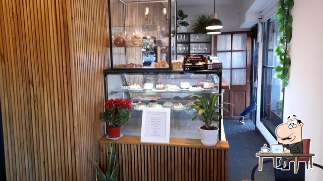 Plaza Moreno Café, Tandil - Restaurant menu, prices and reviews