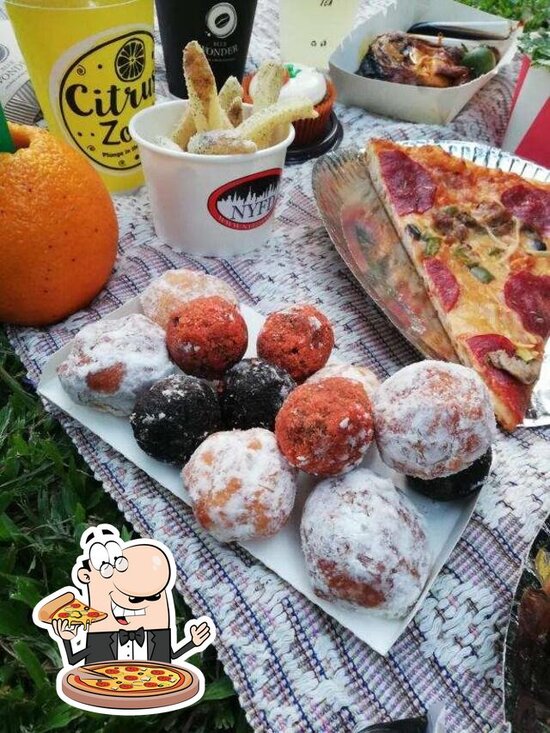 Menu at Dunkin' Donuts cafe, Makati, Solar Century Tower Tordesillas ...