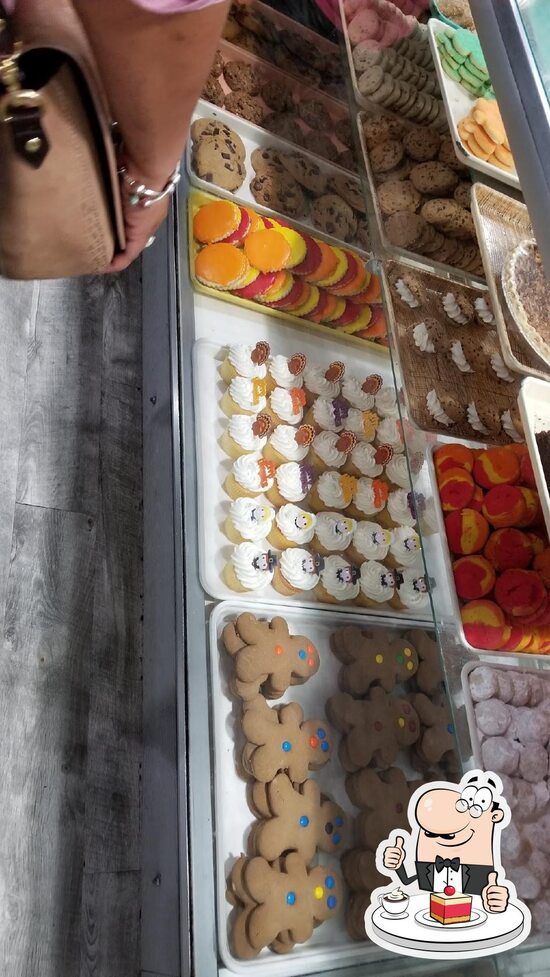 Johnson's Bakery in Perry - Restaurant reviews