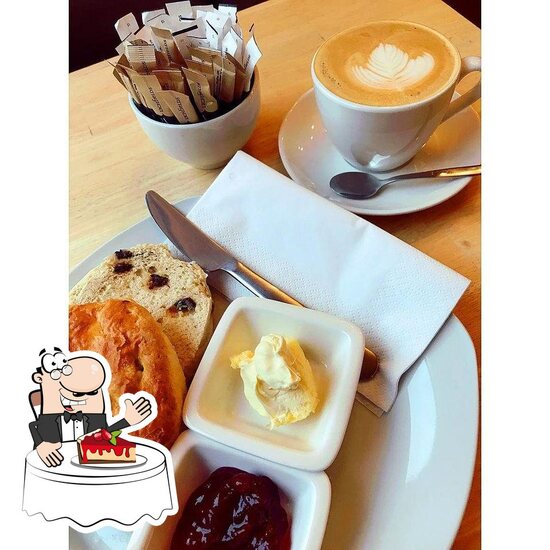 Bank Café in Hoylake - Restaurant reviews