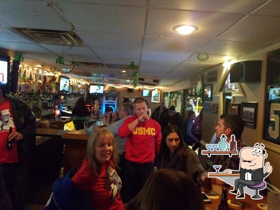 On The Rocks Bar, Elmwood Park - Restaurant menu, prices and reviews
