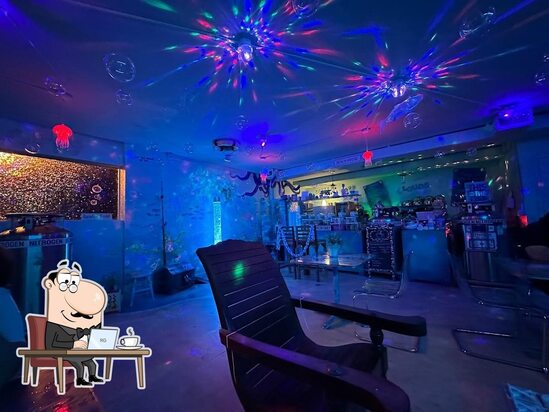 Best Ice Cream “Under The Sea Experience” and Mermaid Room Cafe, Fort ...
