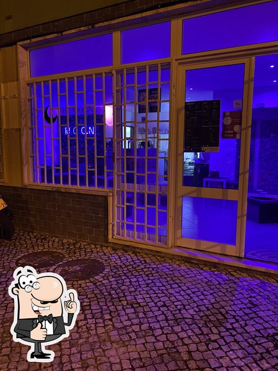 Moon Lounge Bar, Loures - Restaurant menu, prices and reviews
