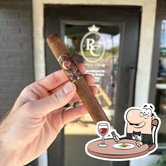 Royale Cigar Lounge, Columbus - Restaurant menu, prices and reviews