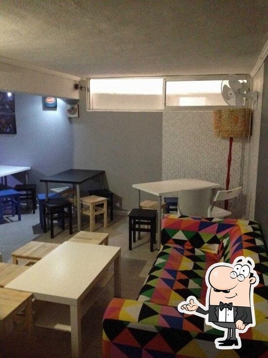 Menu em Café Hitz, Queluz