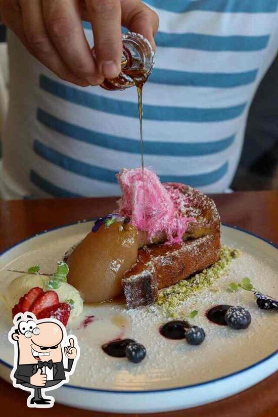 Menu at Town & Country Balwyn cafe, Balwyn