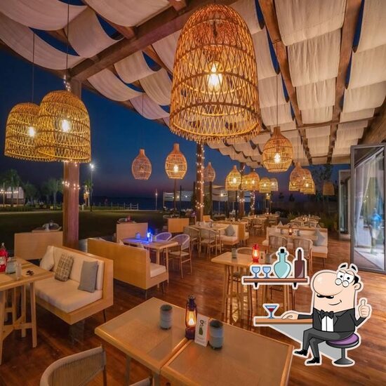 28 Degrees Restaurant at Bab Al Nojoum Hudayriyat, Abu Dhabi ...