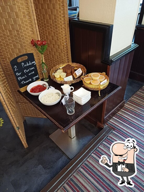 Menu at The Elephant Pub & Indian Restaurant, Tadley