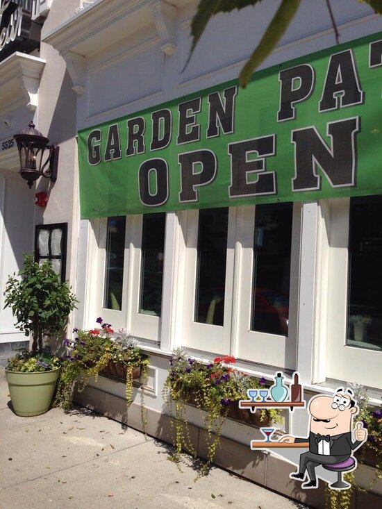 Pasteur, Chicago, Bryn Mawr - Restaurant menu, prices and reviews