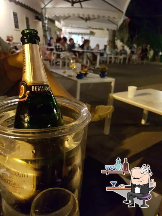 La Piazzetta pub & bar, Erchie, Via Parrocchiale - Recensioni del ...