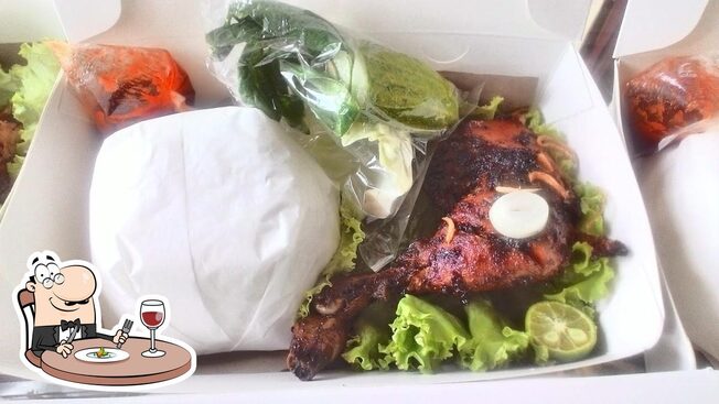 Menu at Kuliner (Dapur mitoha) ayam bakar, ikan bakar, nasi liwet ...