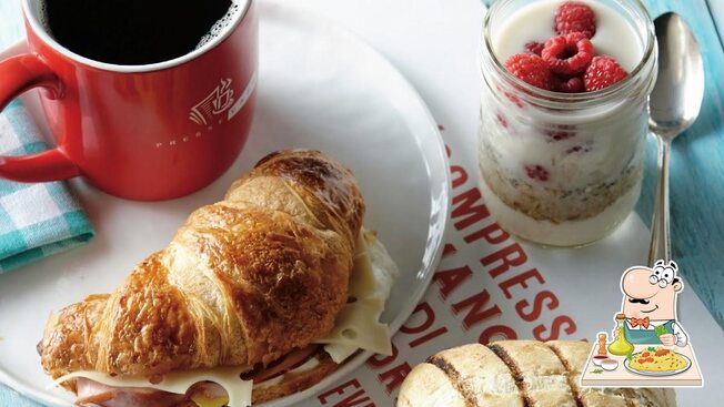 Presse Café, Montréal - Restaurant menu, prices and reviews