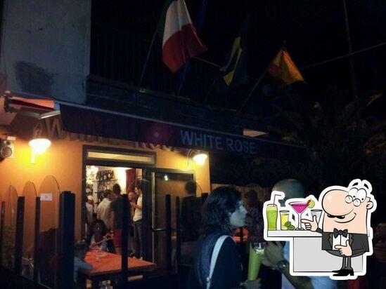 white rose pub & bar, Cenaia