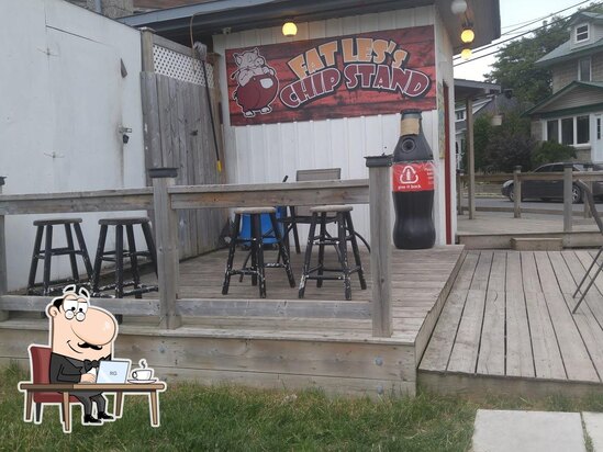 Fat Les's Chip Stand & Pizzeria (Osgoode), Ottawa - Restaurant menu ...