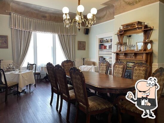 Pendray Inn and Tea House in Victoria - Restaurant menu and reviews
