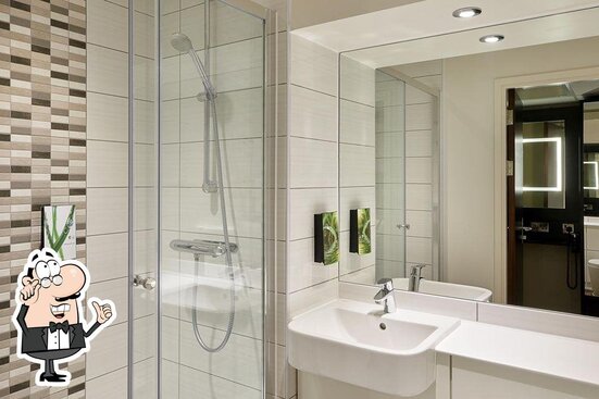 Premier Inn London Chiswick hotel in London - Restaurant reviews