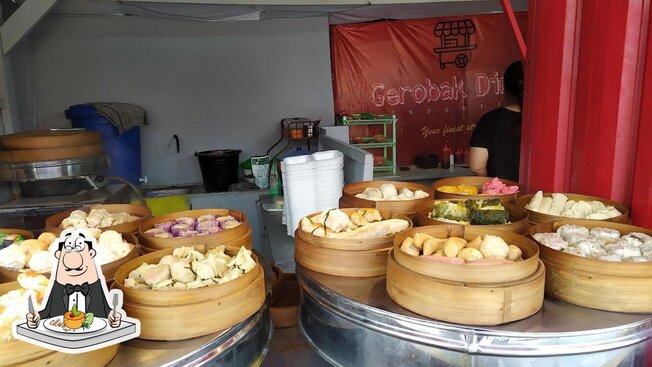 Menu at Gerobak dimsum bali pub & bar, Denpasar