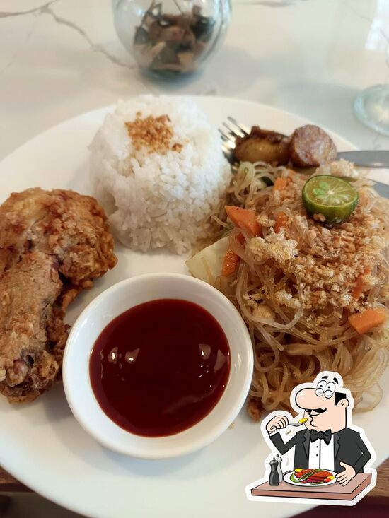 Menu at Virginia's Heritage Pancit Cuisine restaurant, Santo Tomas