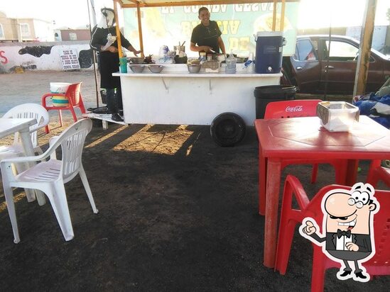 Restaurante El compa cesar tacos del birria del res, Mexicali ...