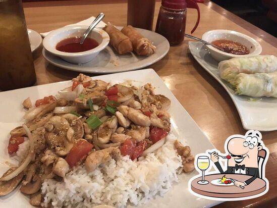 Thai Arawan, 2834 Wolflin Ave in Amarillo - Restaurant menu and reviews
