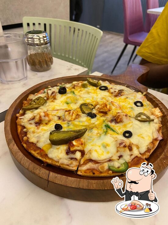 Crazy Cheesy Cafe Lonavala, Lonavala - Restaurant menu and reviews