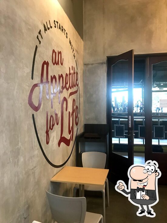 KFC restaurant, Cirebon, Jl. Siliwangi - Restaurant reviews