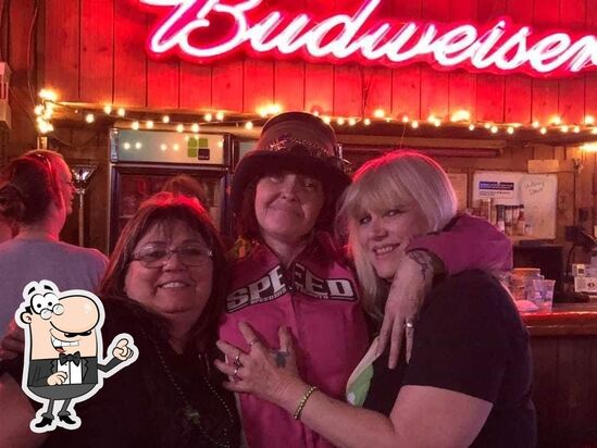 Outlaws Longview Bar in Longview - Restaurant reviews