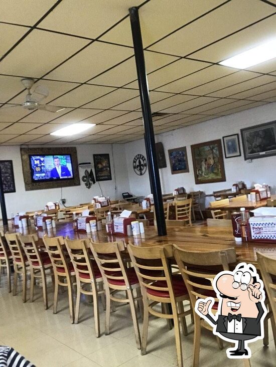 Poche's Market & Restaurant, Breaux Bridge - Restaurant menu, prices ...