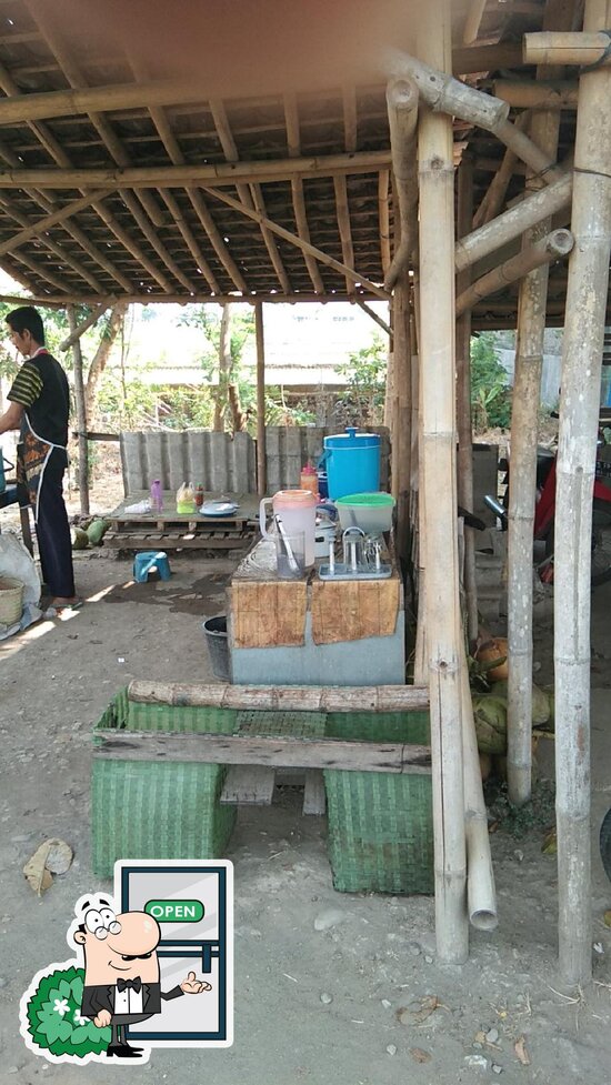 Carta del restaurante Es Degan Mbak Ning, Karanganyar