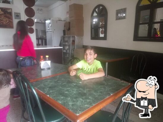 Danny Pizza restaurant, Mexico City, Avenida de los Apaches ...