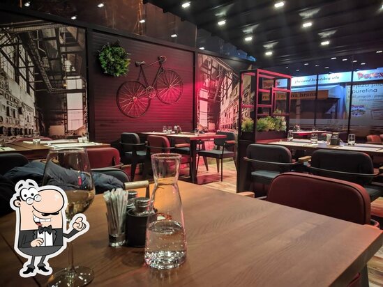 Menu at Platz Food & Drink restaurant, Zagreb