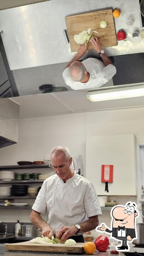 Somerset Cottage, Tauranga - Restaurant menu, prices and reviews