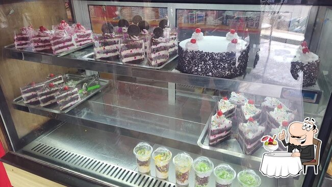 Menu at Master's bakery, Thanjavur